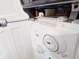 MT10 Worcester Boiler Timer Replacement: 5 Step Guide