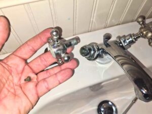 How to Change a Tap Cartridge: Single or Double Lever Mixers